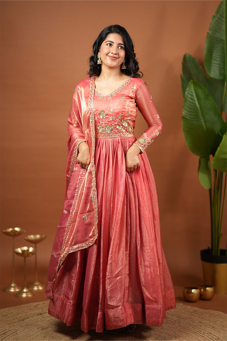 Nila – Yazhli Collection